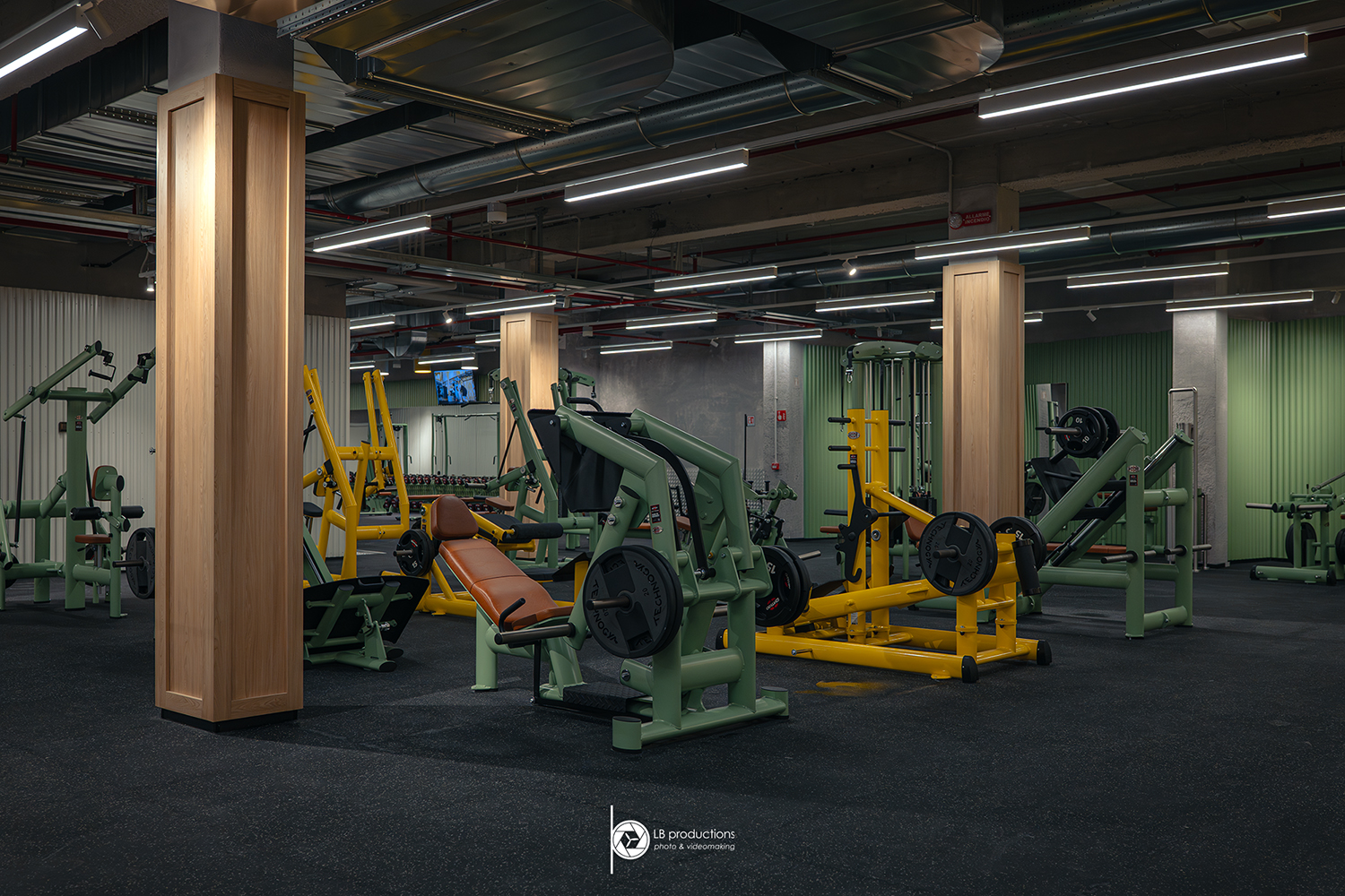 McFIT inaugura il nuovo centro di Trieste insieme alla campionessa di ...